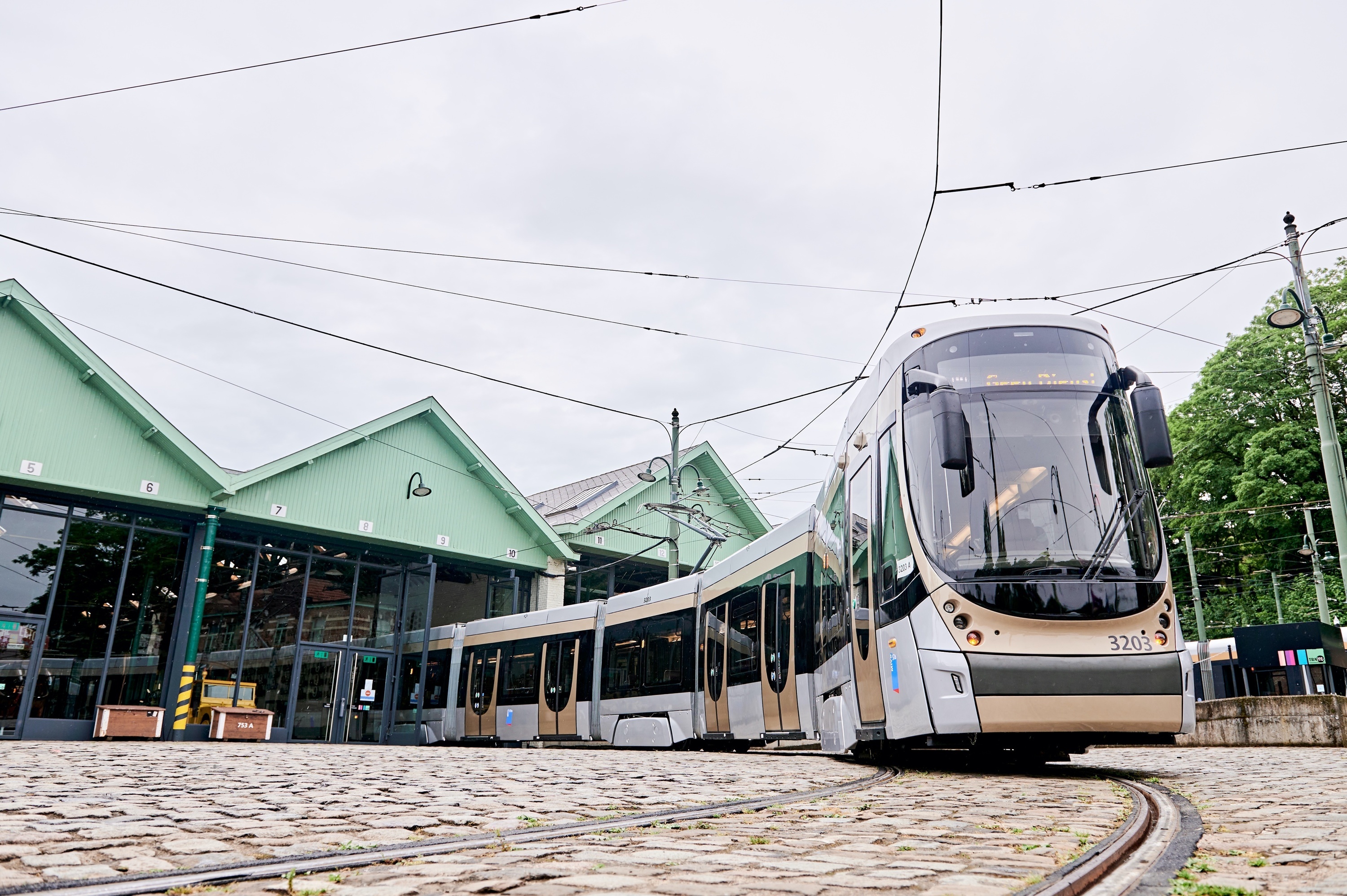 Smarter trams for safer systems: Alstom’s driver assistance solutions ...