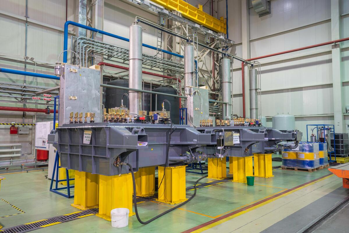 On-board traction transformers