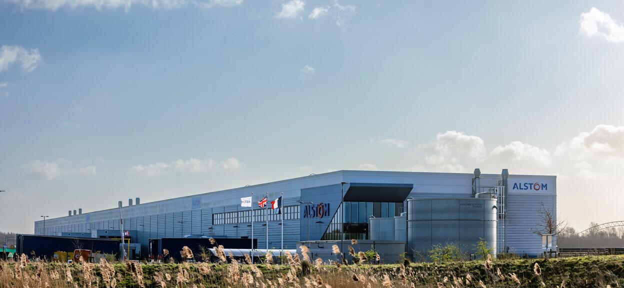 Alstom secures £50 million contract to enhance and service Class 222 ...